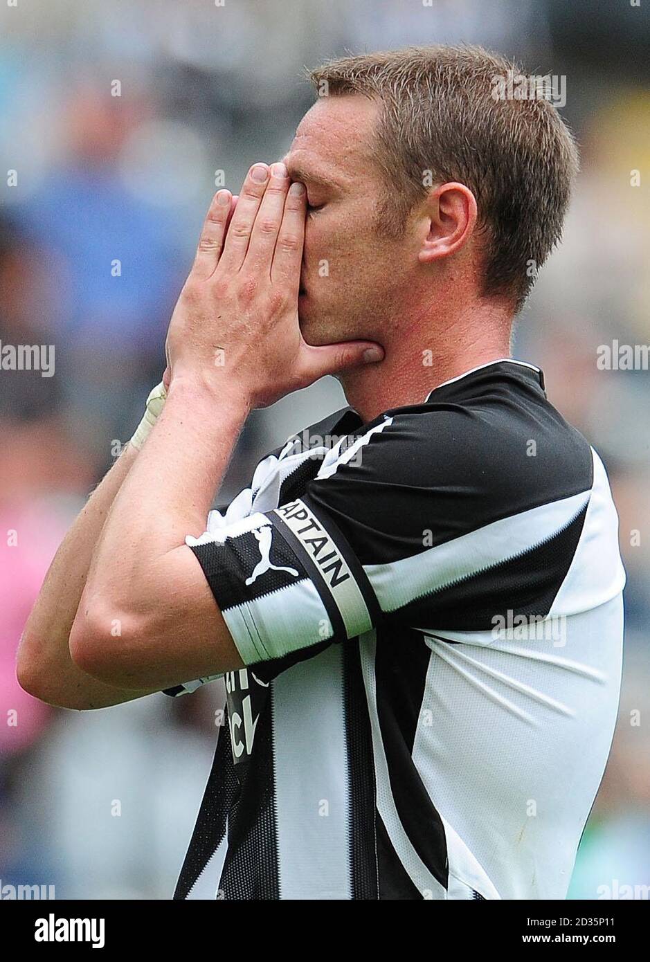 Newcastle uniteds kevin nolan reacts hi-res stock photography and ...