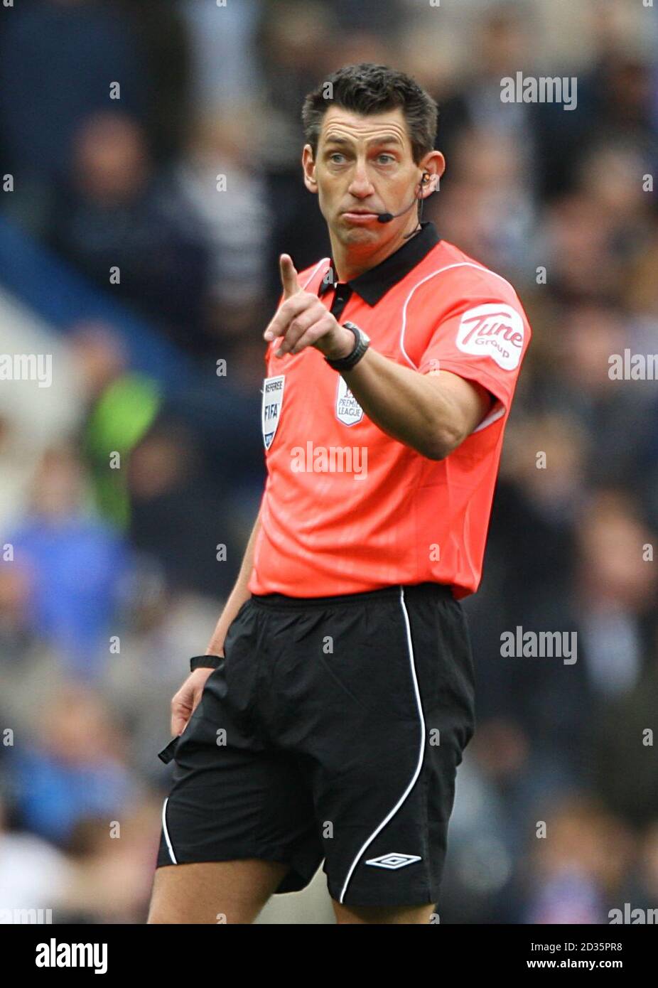 Lee Probert, Referee Stock Photo - Alamy