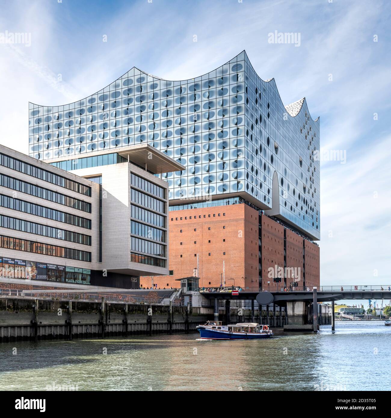 Westin Hotel Hamburg High Resolution Stock Photography and Images - Alamy