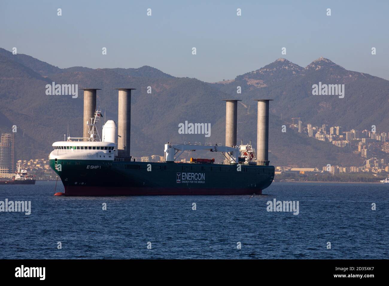 E ship 1 hi-res stock photography and images - Alamy
