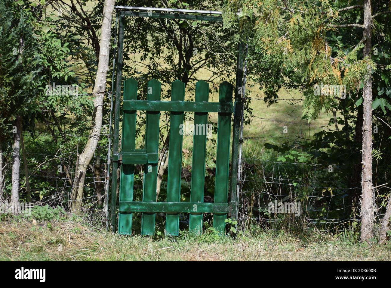 garden fence door Stock Photo - Alamy