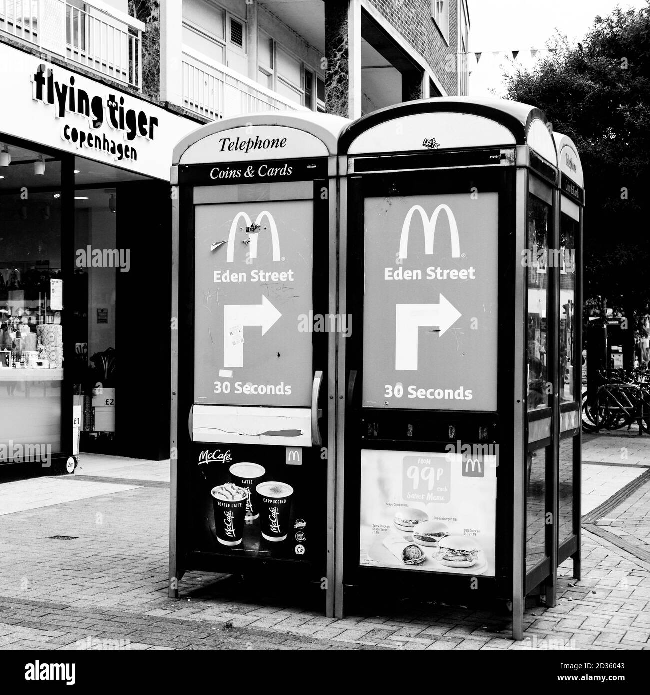 British telephone box group Black and White Stock Photos & Images - Alamy