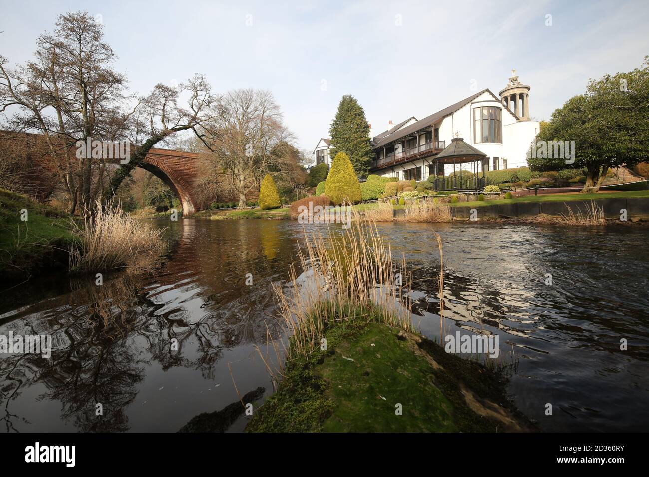 Scotland,Ayrshire,Alloway, The Brig o Doon hotel, The River Doon, Burns ...