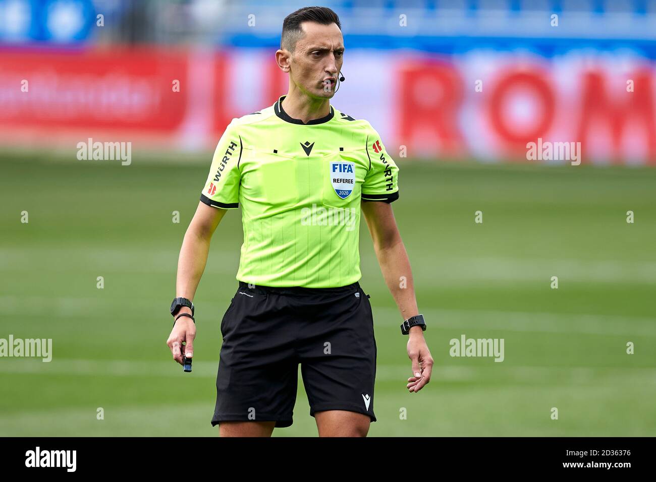 Referee jose maria sanchez martinez hi-res stock photography and images ...