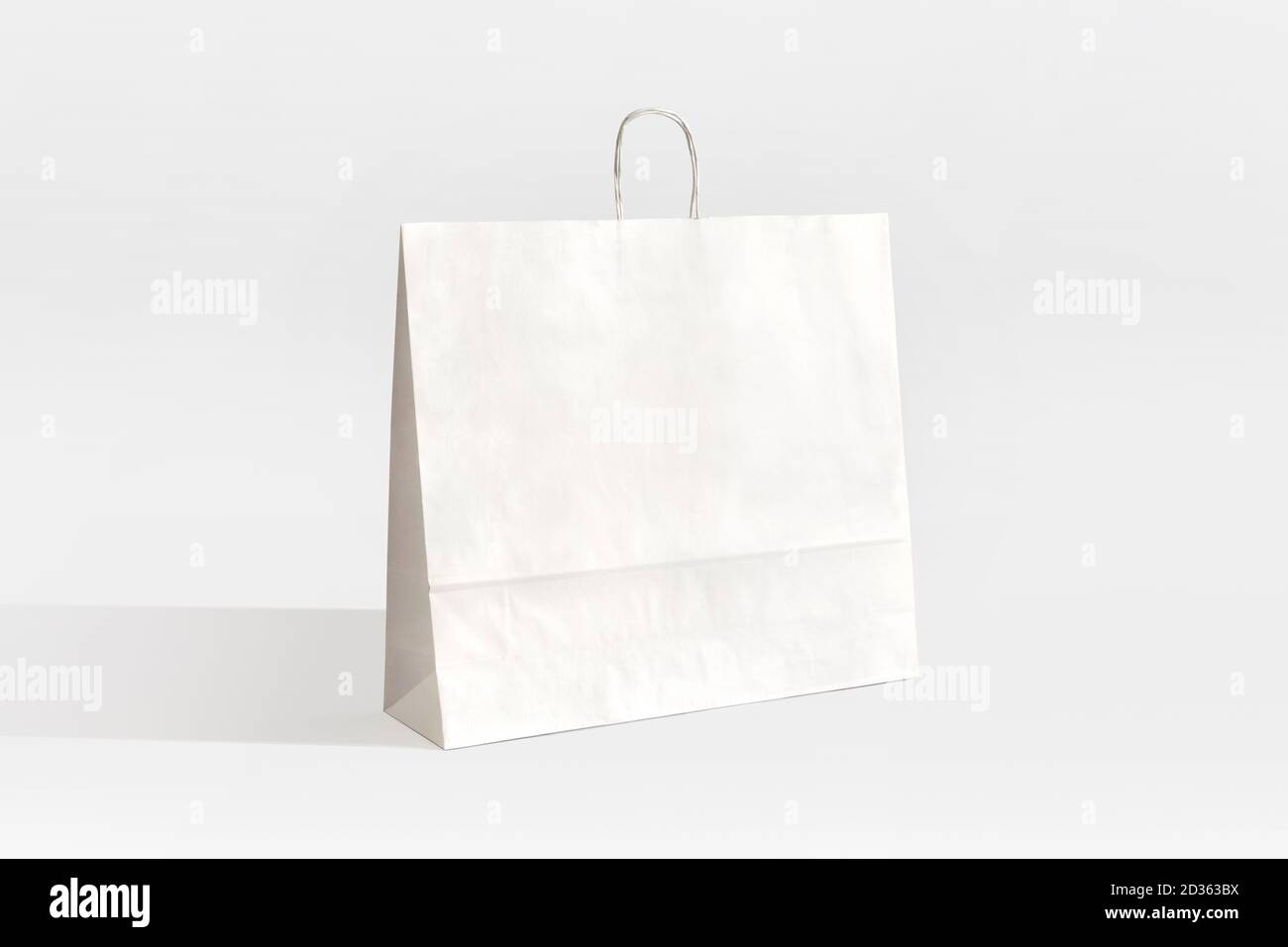 Large Horizontal Paper Bag High Resolution Stock Photography and Images ...
