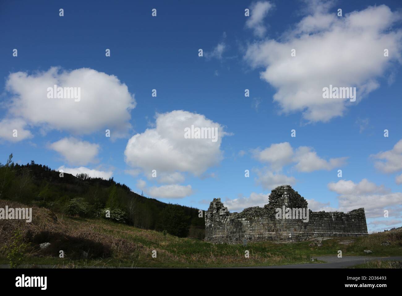 Loch Doon Castle, Loch Doon, Ayrshire, Dumfries & Galloway, Scotland UK ...