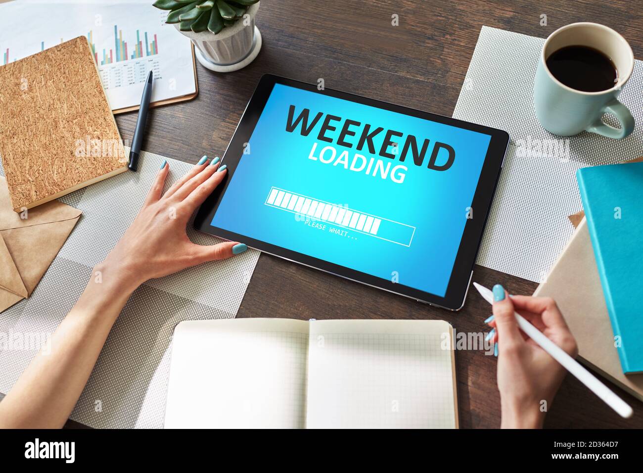 Weekend loading status bar message on device screen Stock Photo - Alamy
