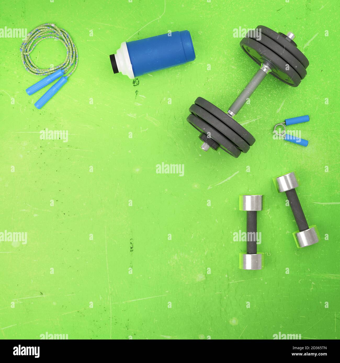 Gym fitness sport background. Flat lay template with weight dumbell ...