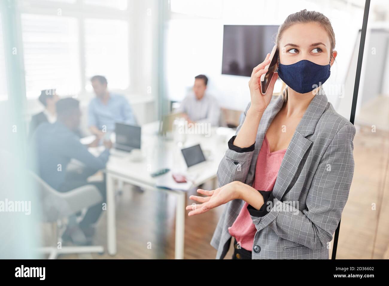 Everyday mask hi-res stock photography and images - Alamy