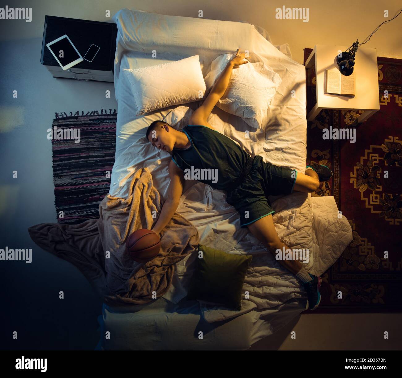 Slam dunk top view hi-res stock photography and images - Alamy