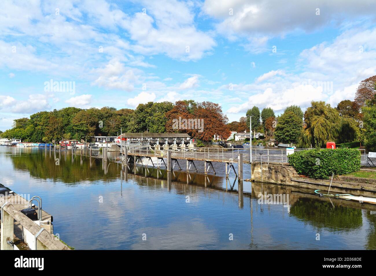 The weir at Molesey lock on the River Thames at Hampton Court, greater ...