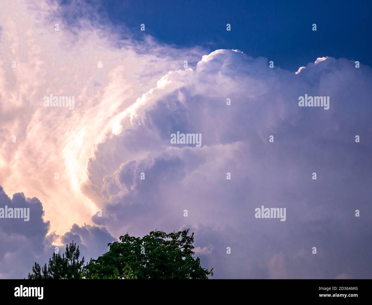 Forming massive clouds before creating a supercell on its edge Stock ...