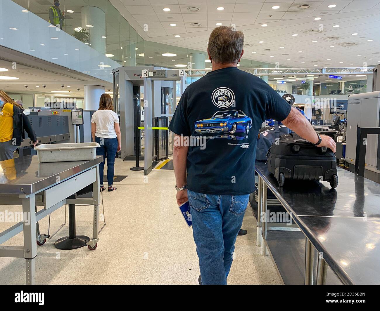 St. Louis, MO/USA - 10/4/20: People waiting in line at TSA security at ...