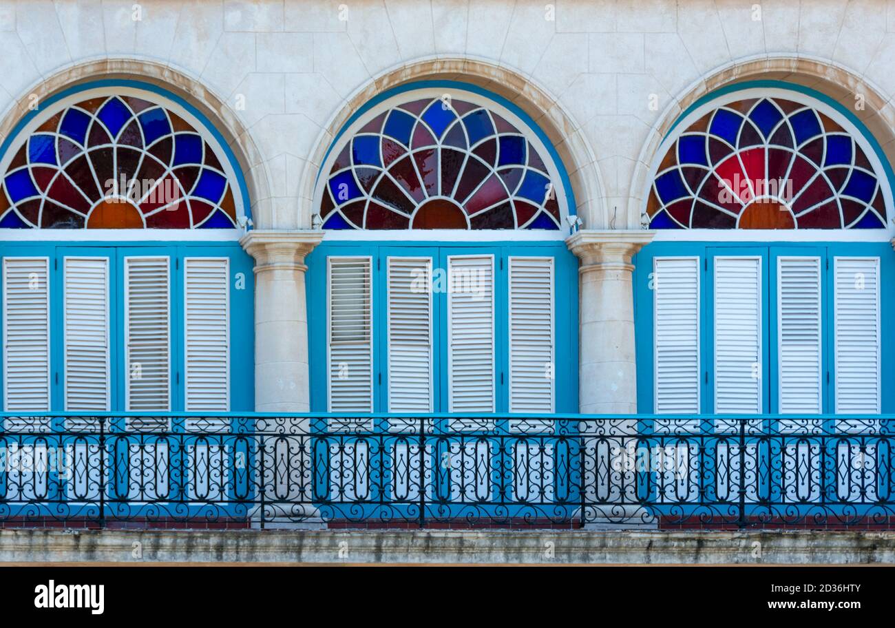 Havana cuba stained glass windows hi-res stock photography and images ...