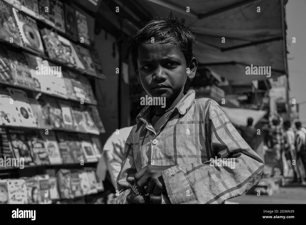 A poor child begging for food and money Stock Photo - Alamy