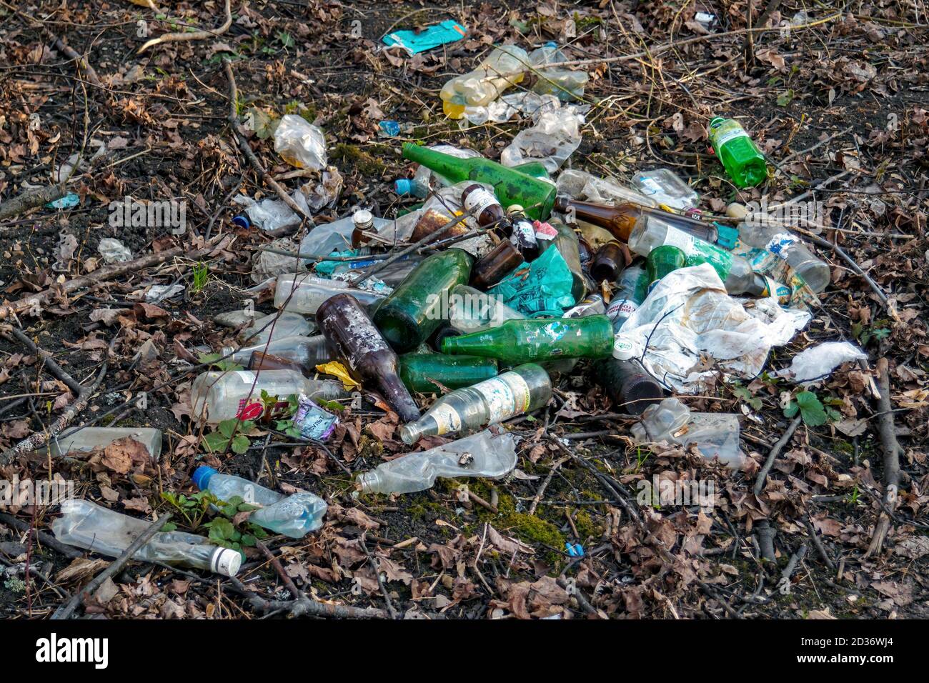 Glass pollution hi-res stock photography and images - Alamy