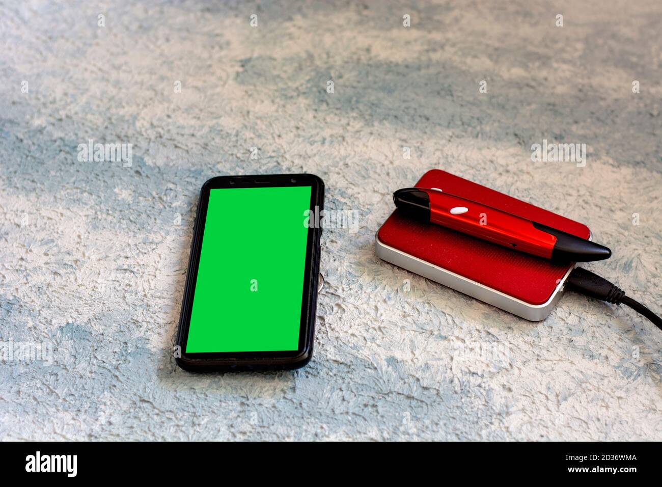 Hard disk drive screen hi-res stock photography and images - Alamy