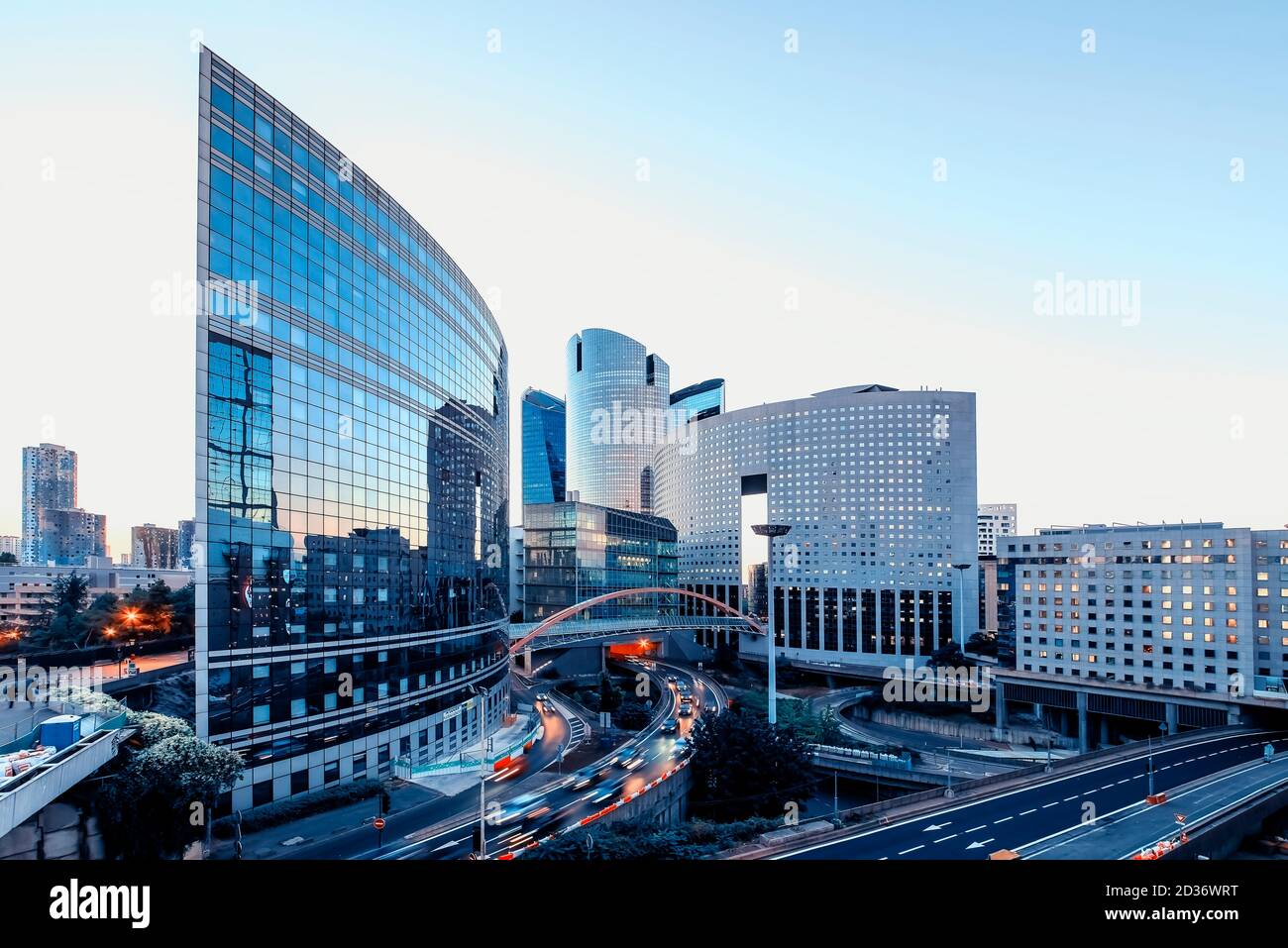 Financial district of la defense hi-res stock photography and images ...