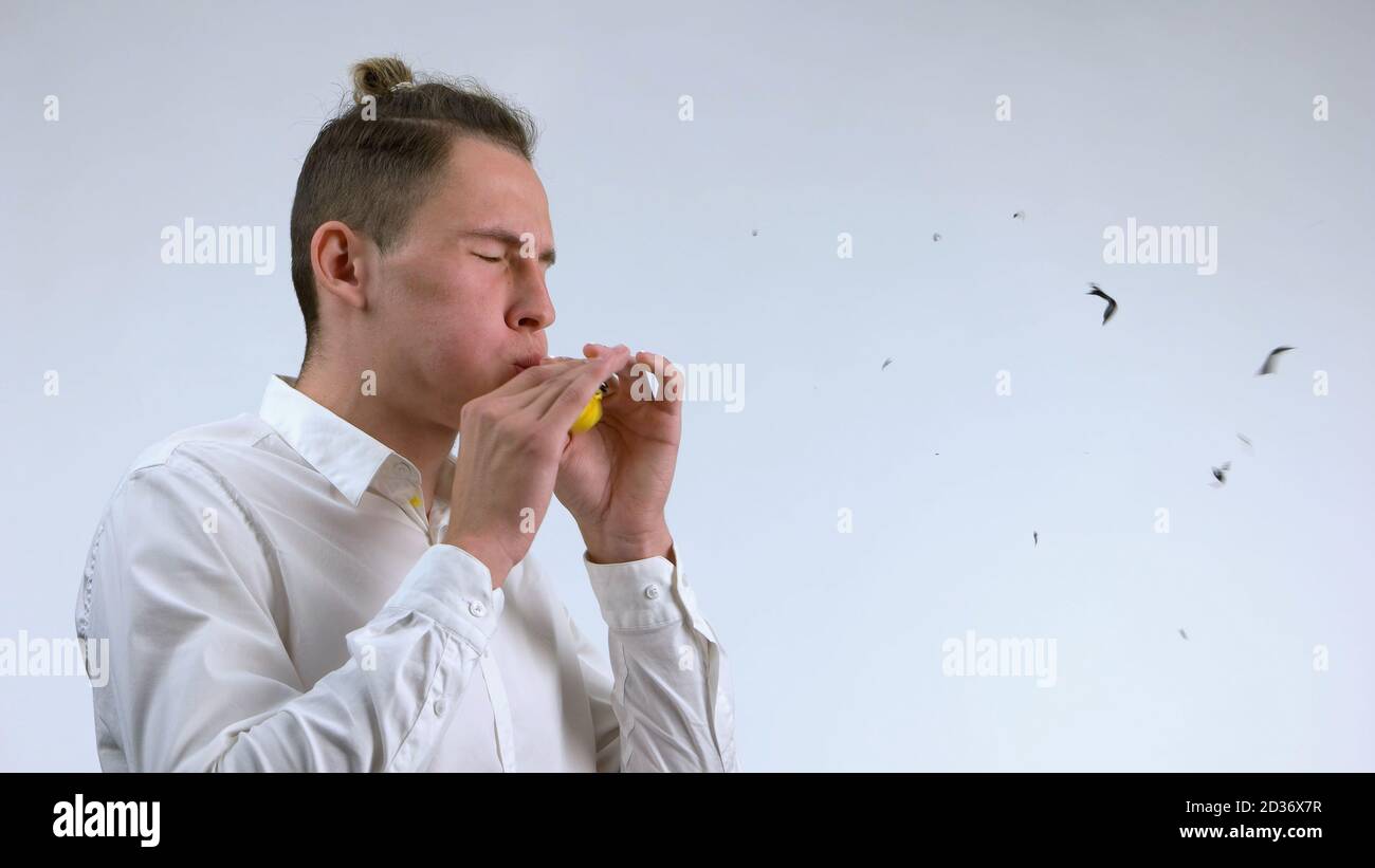 Shot of exploding balloon Stock Photo - Alamy