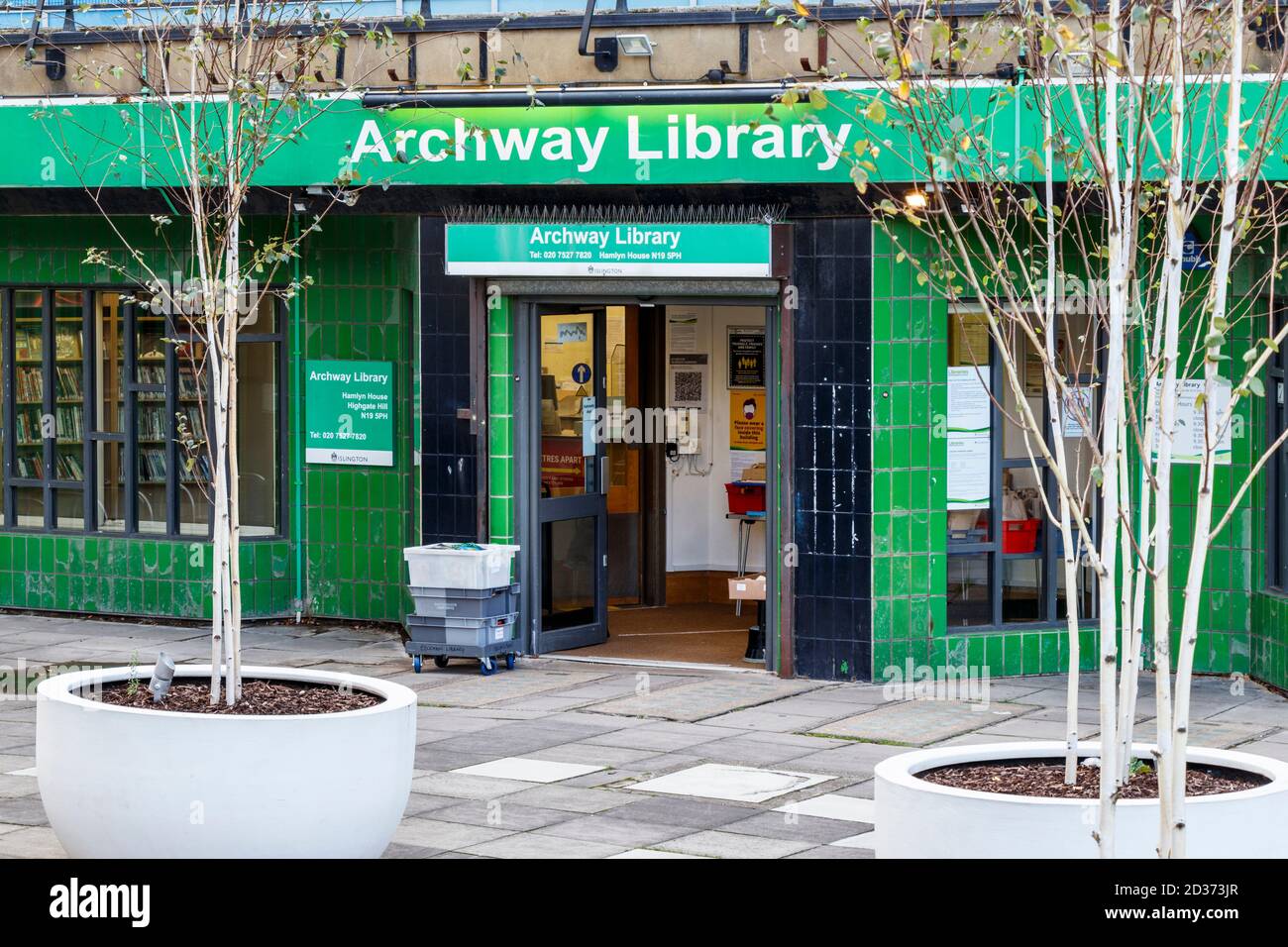 Archway Library in Islington, London, UK Stock Photo - Alamy