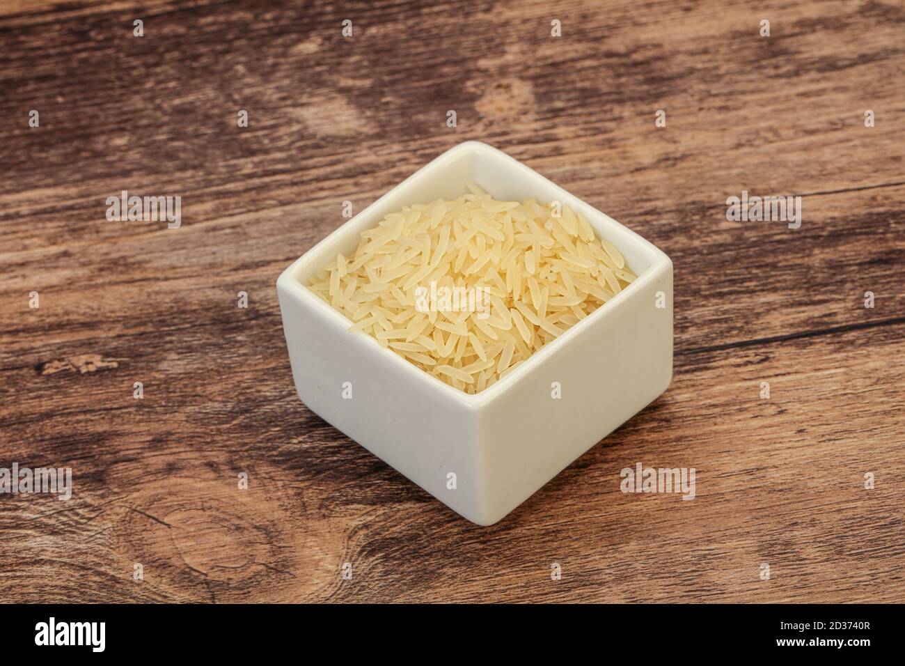 Raw Indian basmati rice in the bowl Stock Photo - Alamy