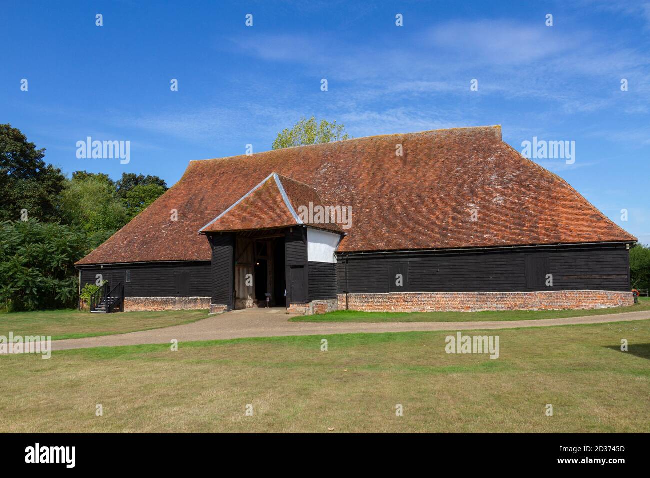 The barley barn cressing temple hi-res stock photography and images - Alamy