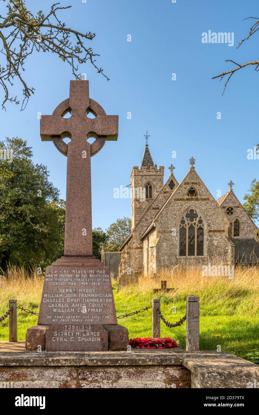 War memorial and church in the small Norfolk village of Ringstead Stock ...