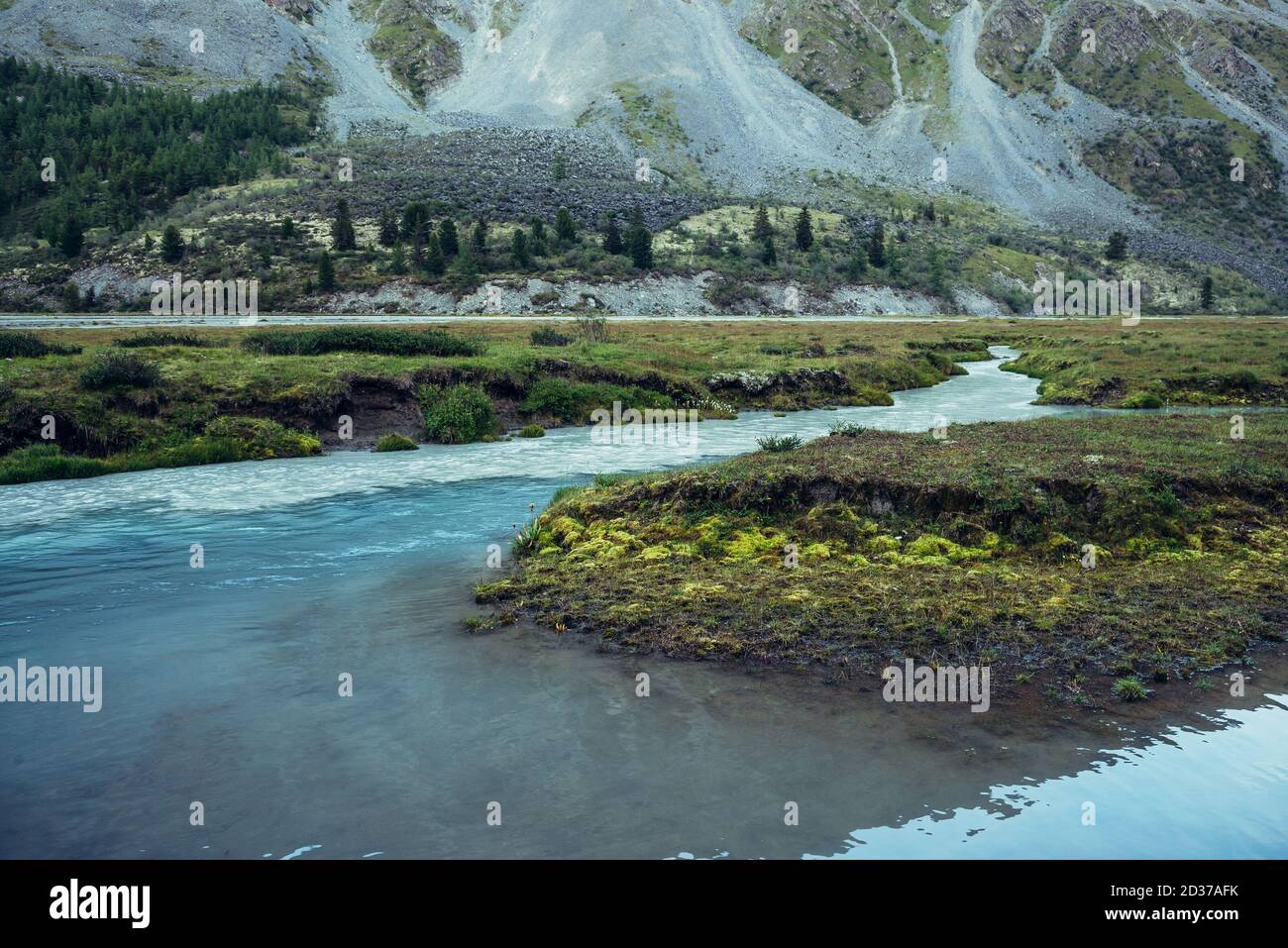 Cyan water hi-res stock photography and images - Alamy