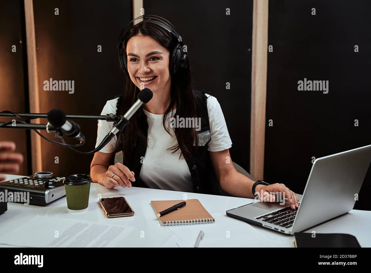 Professional portait hi-res stock photography and images - Alamy