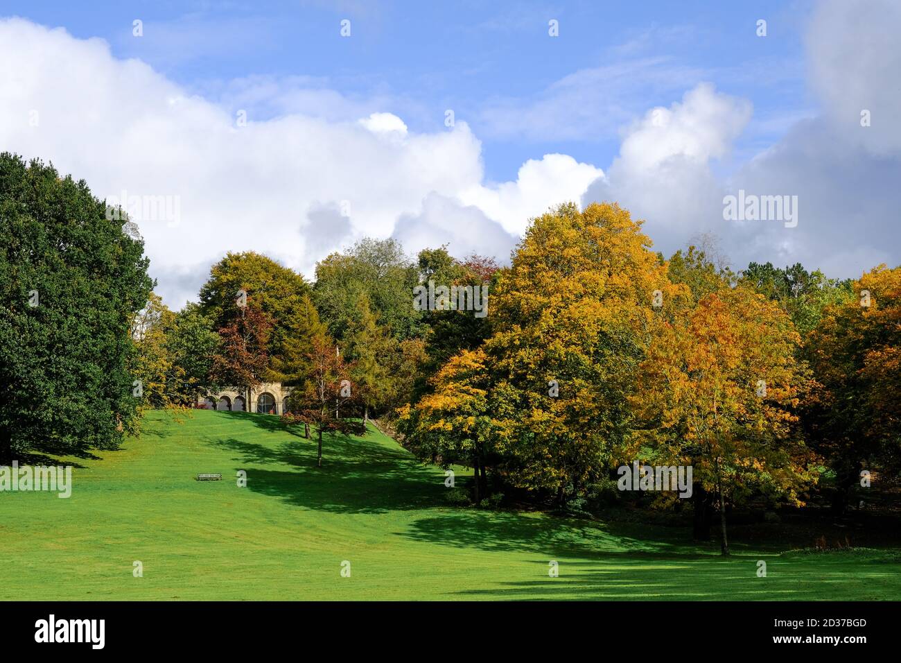 Open spacem urban hi-res stock photography and images - Alamy