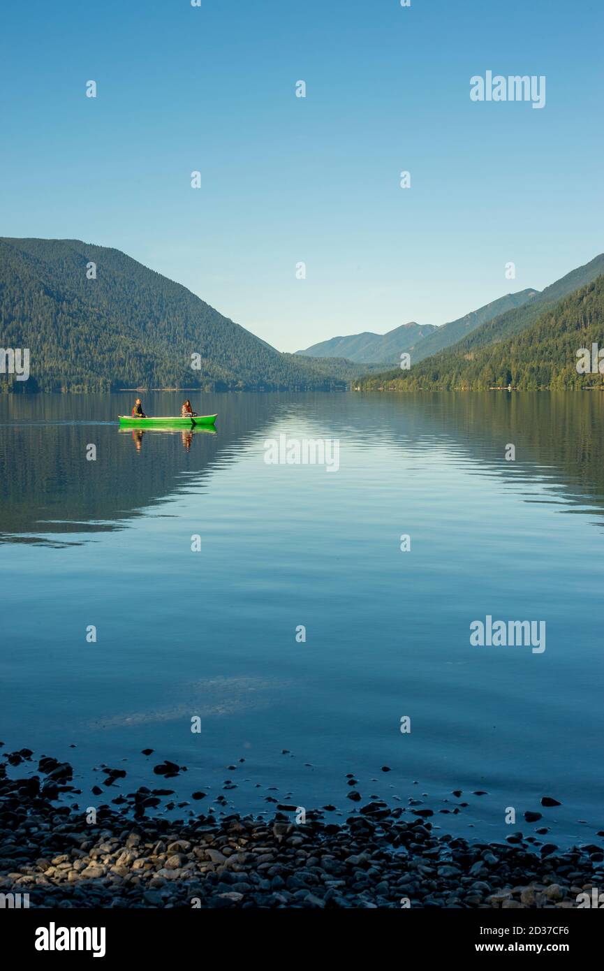 Crescent lake canoeing park hi-res stock photography and images - Alamy