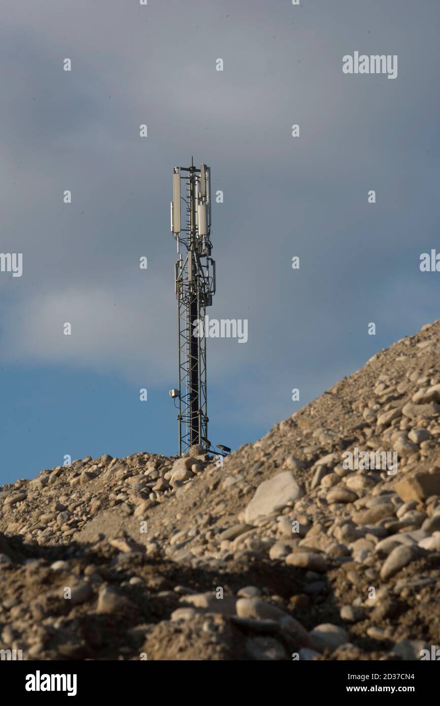 cell tower and antennas in a mobile or cellular network Stock Photo - Alamy