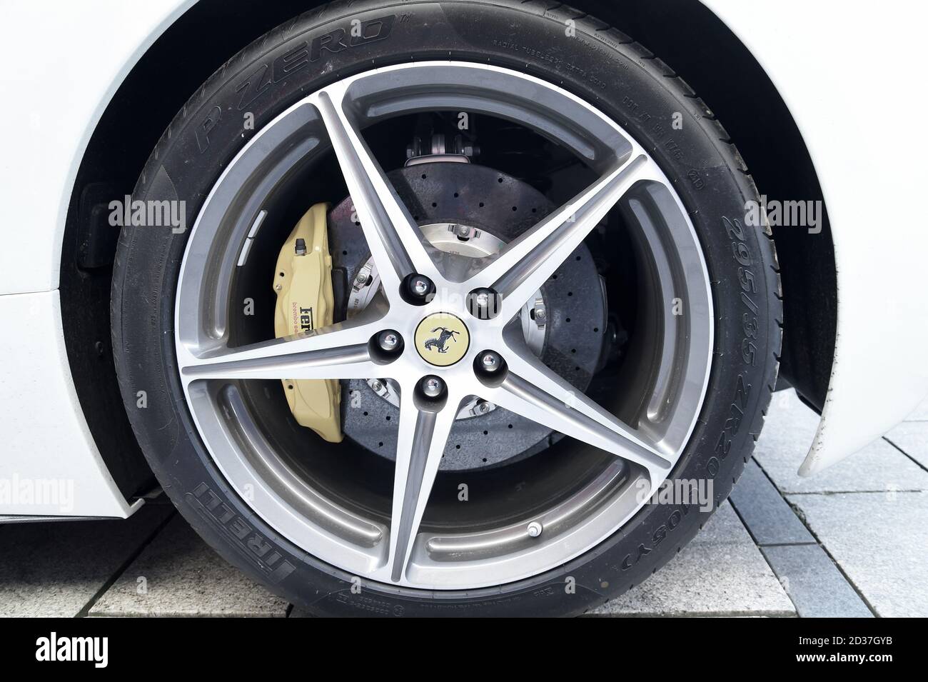 Hamburg, Germany - JUNE 14, 2016: Wheel of a white sports car Ferrari ...