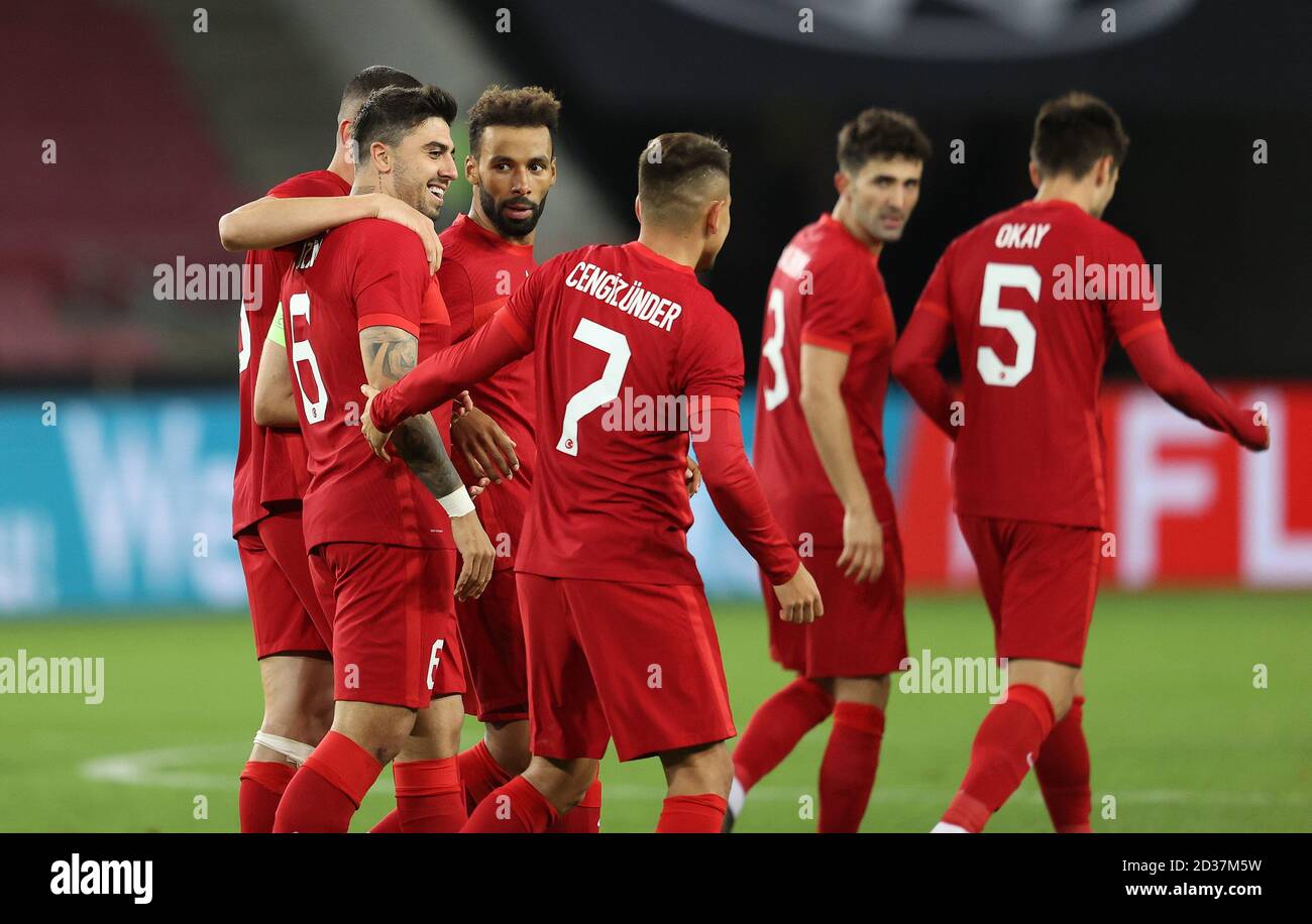 Cologne, Deutschland. 08th Oct, 2020. firo: 07.10.2020 Soccer: Soccer ...