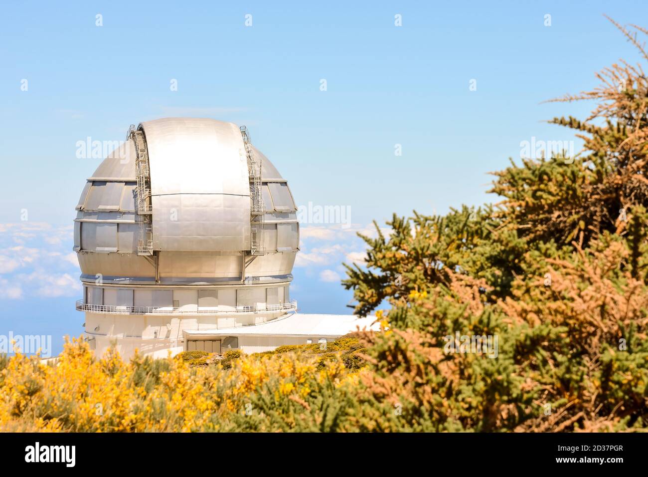 Astronomical Observatory Telescope Stock Photo - Alamy