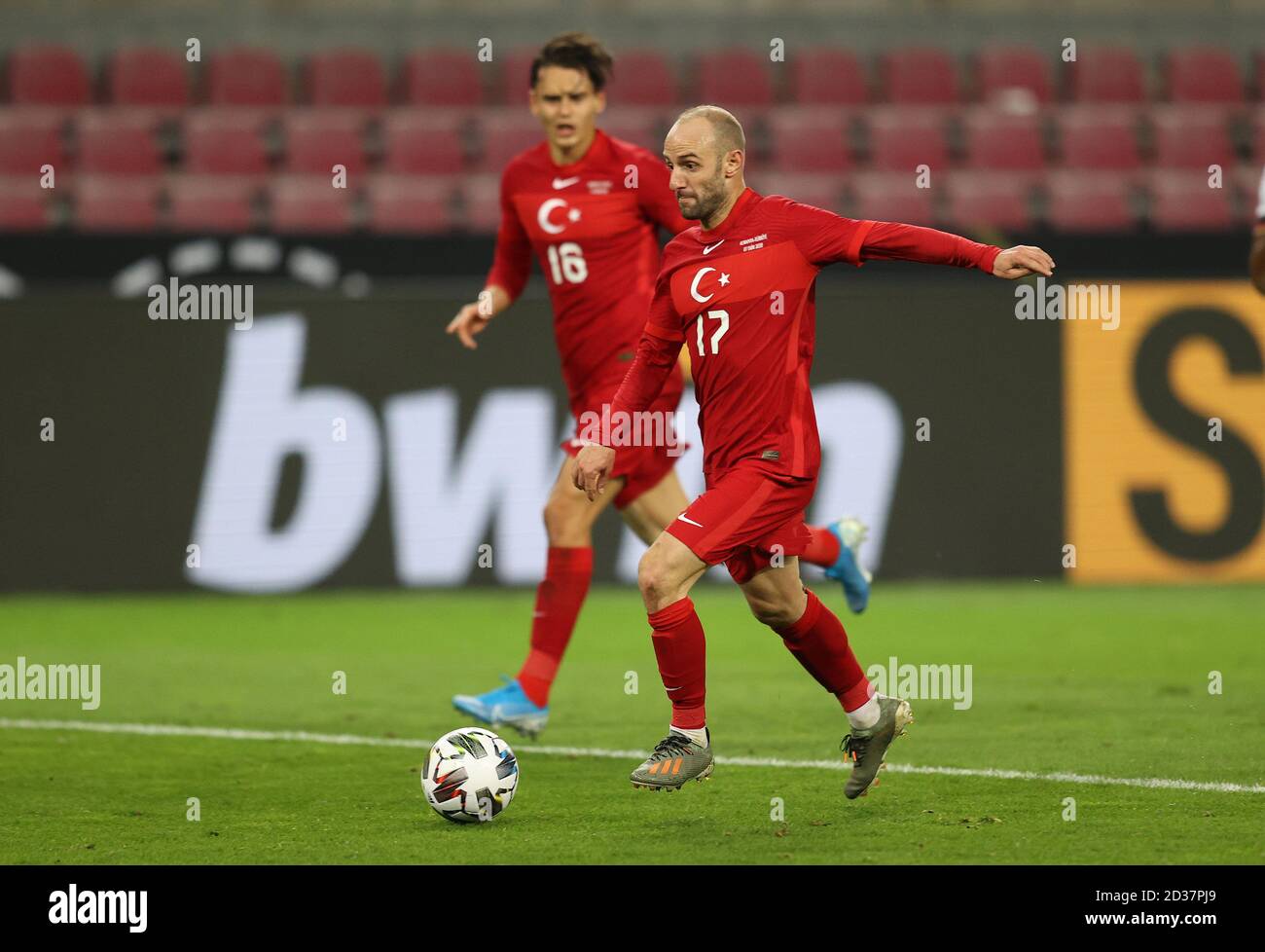 Cologne, Deutschland. 08th Oct, 2020. firo: 07.10.2020 Soccer: Soccer ...