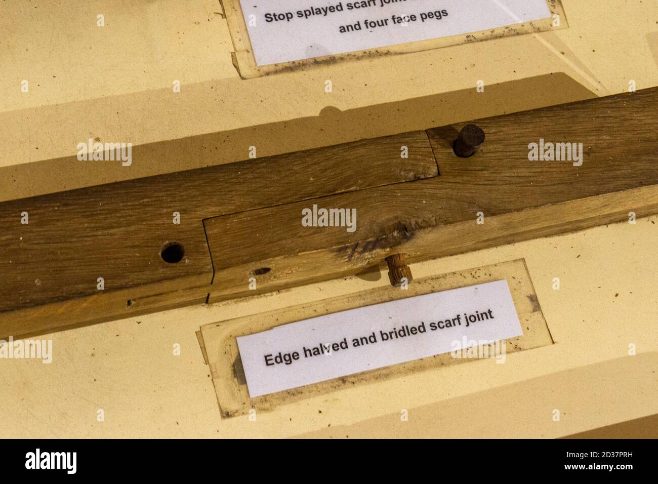 Bridled scarf joint hi-res stock photography and images - Alamy