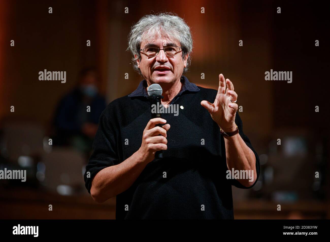 Carlo rovelli 2020 hi-res stock photography and images - Alamy
