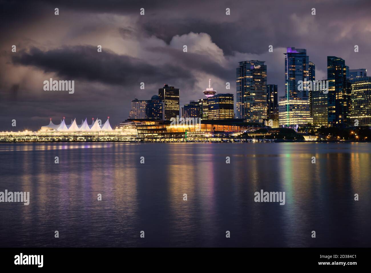 View of Coal Harbour in Downtown Vancouver Stock Photo - Alamy