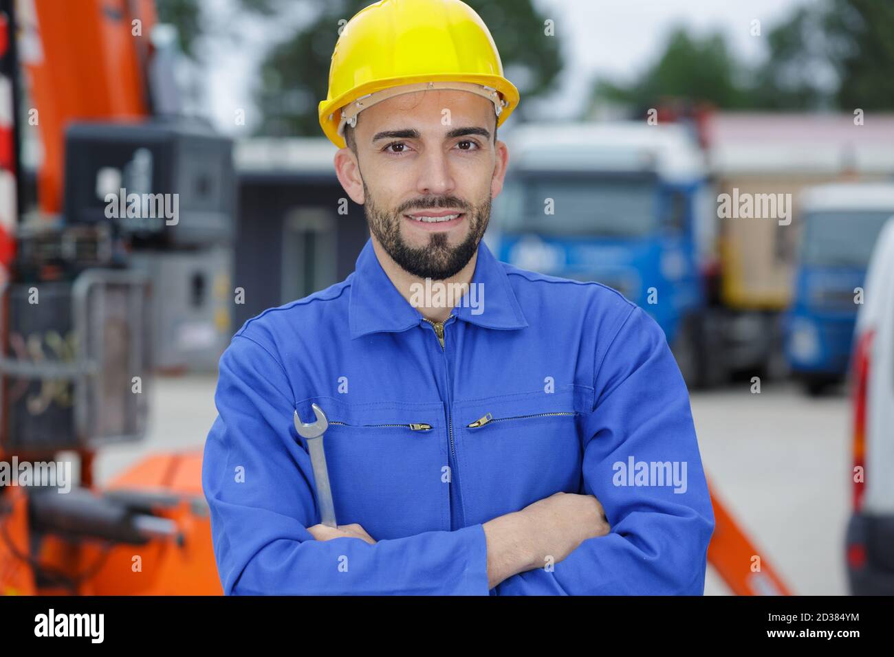 Handsome hard hat smile hi-res stock photography and images - Alamy