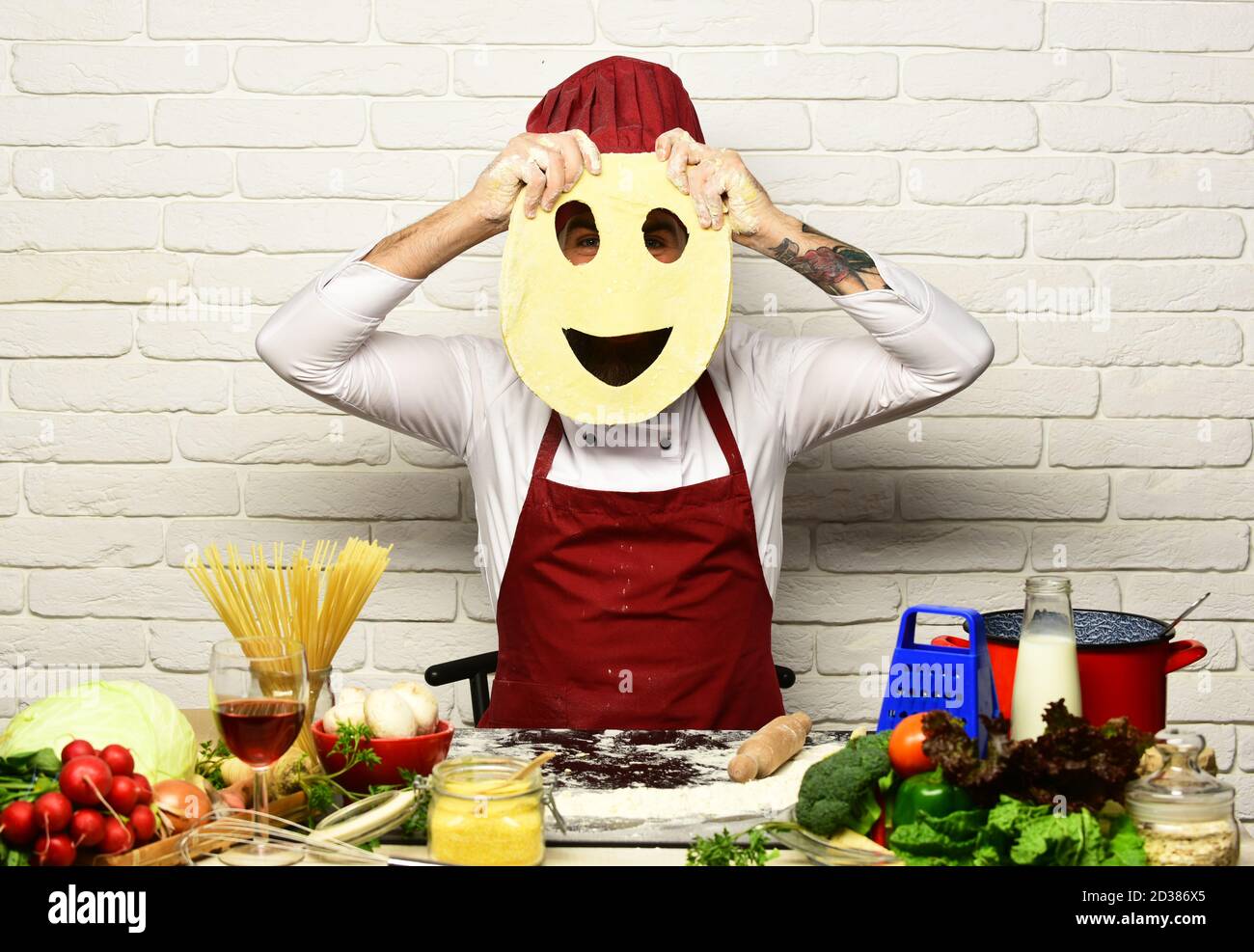 Smiley face pizza hi-res stock photography and images - Alamy