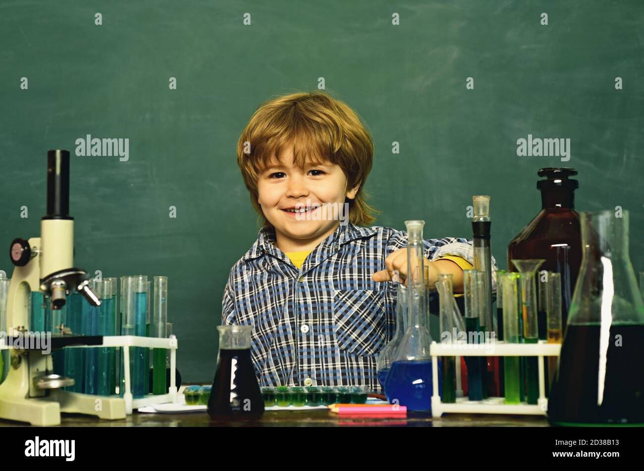 First grade science experiment High Resolution Stock Photography and ...