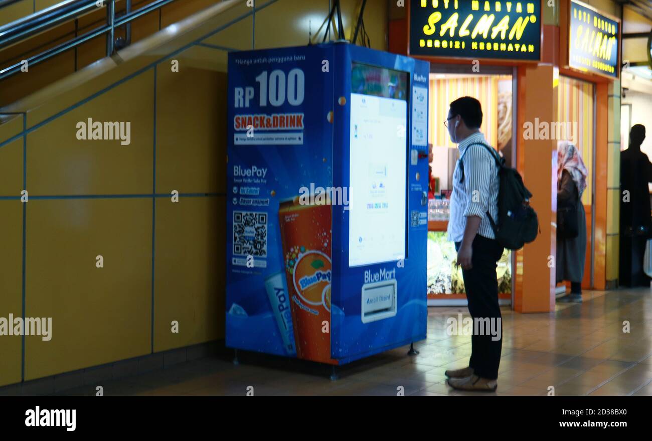 Jakarta, Indonesia - January 21, 2020: Vending machine at Gondangdia ...