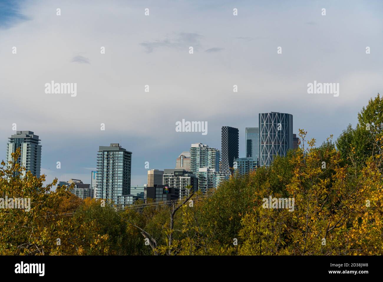 Downtown skyline autumn hi-res stock photography and images - Alamy