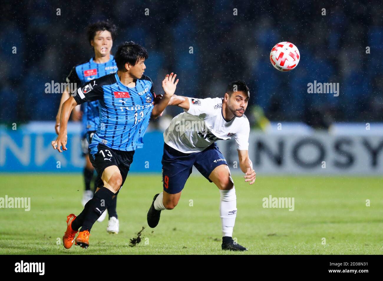 Kawasaki Todoroki Stadium, Kanagawa, Japan. 7th Oct, 2020. (L to R) Miki Yamane (Frontale ...