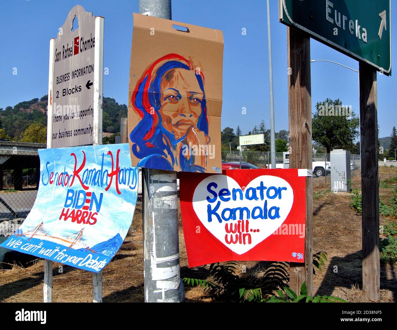 Campaign signs hi-res stock photography and images - Alamy