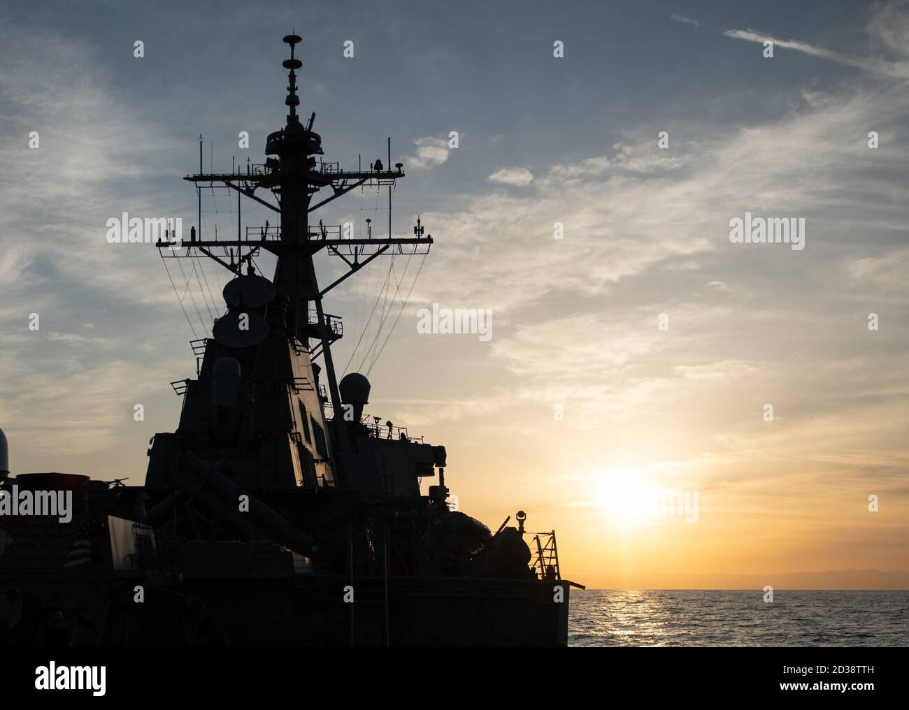PACIFIC OCEAN (Oct. 05, 2020) – The Arleigh burke-class guided-missile ...