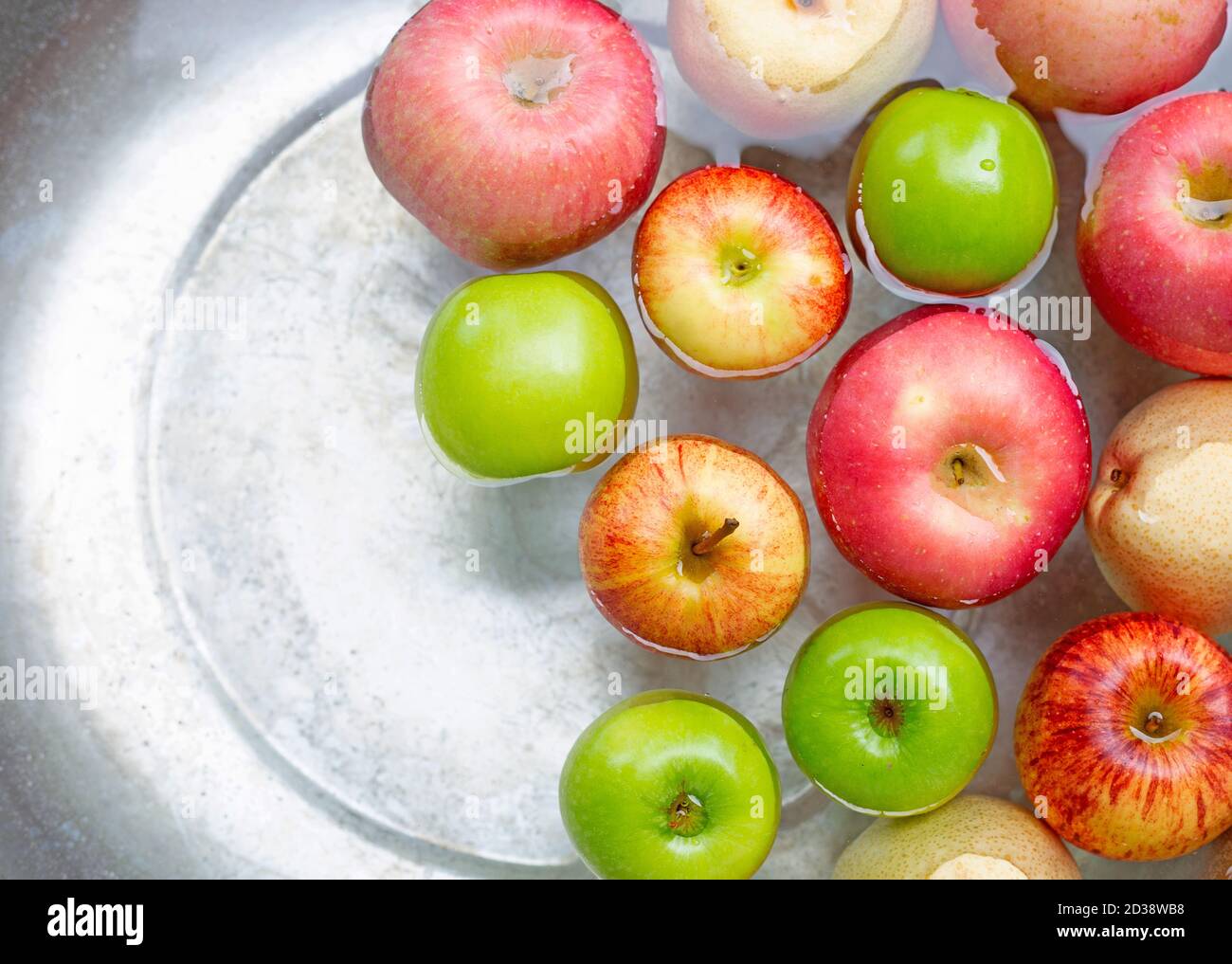 Washing fresh apples in the water Stock Photo - Alamy