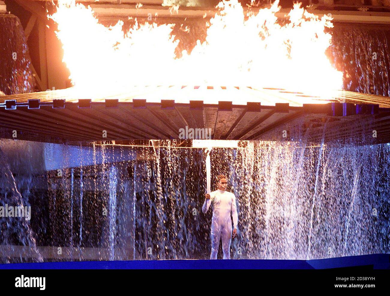 Olympic flame 2000 hi-res stock photography and images - Alamy