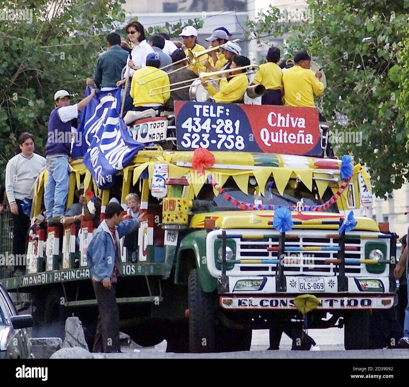 Chivas buses hi-res stock photography and images - Alamy